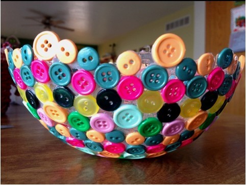 How to Recycle: Recycled Crafty Buttons Artworks