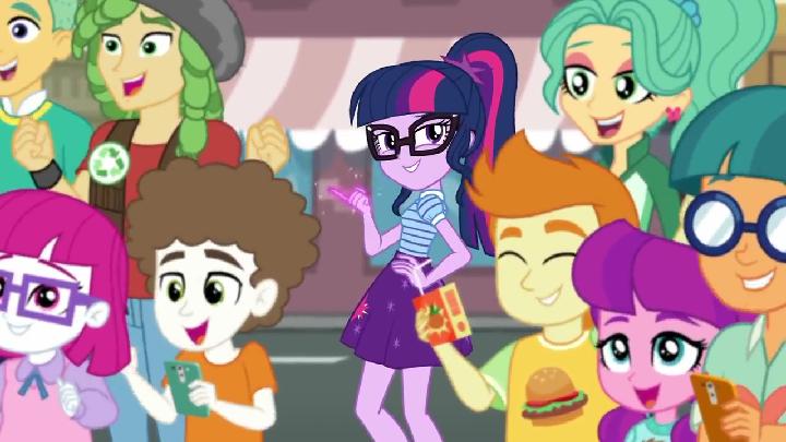 Equestria Daily - MLP Stuff!: Equestria Girls: Street Magic with Trixie ...