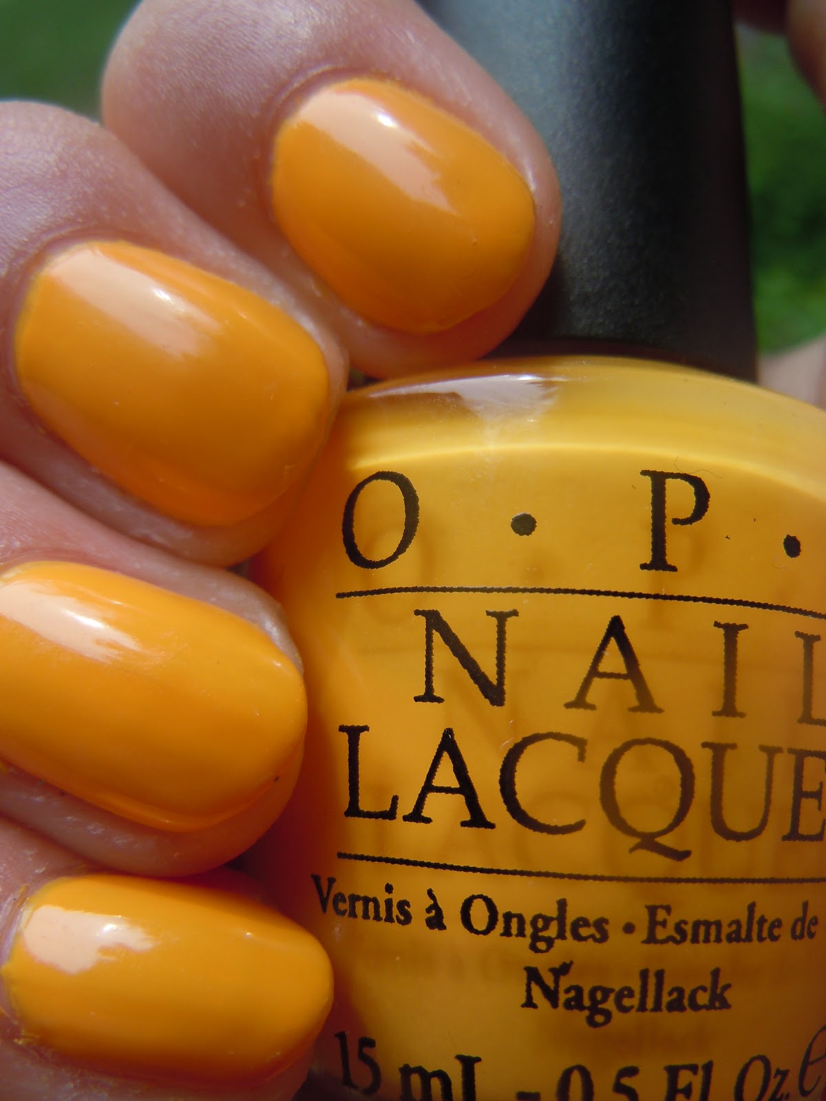 OPI The "It" Color - Aly Loves Lacquer