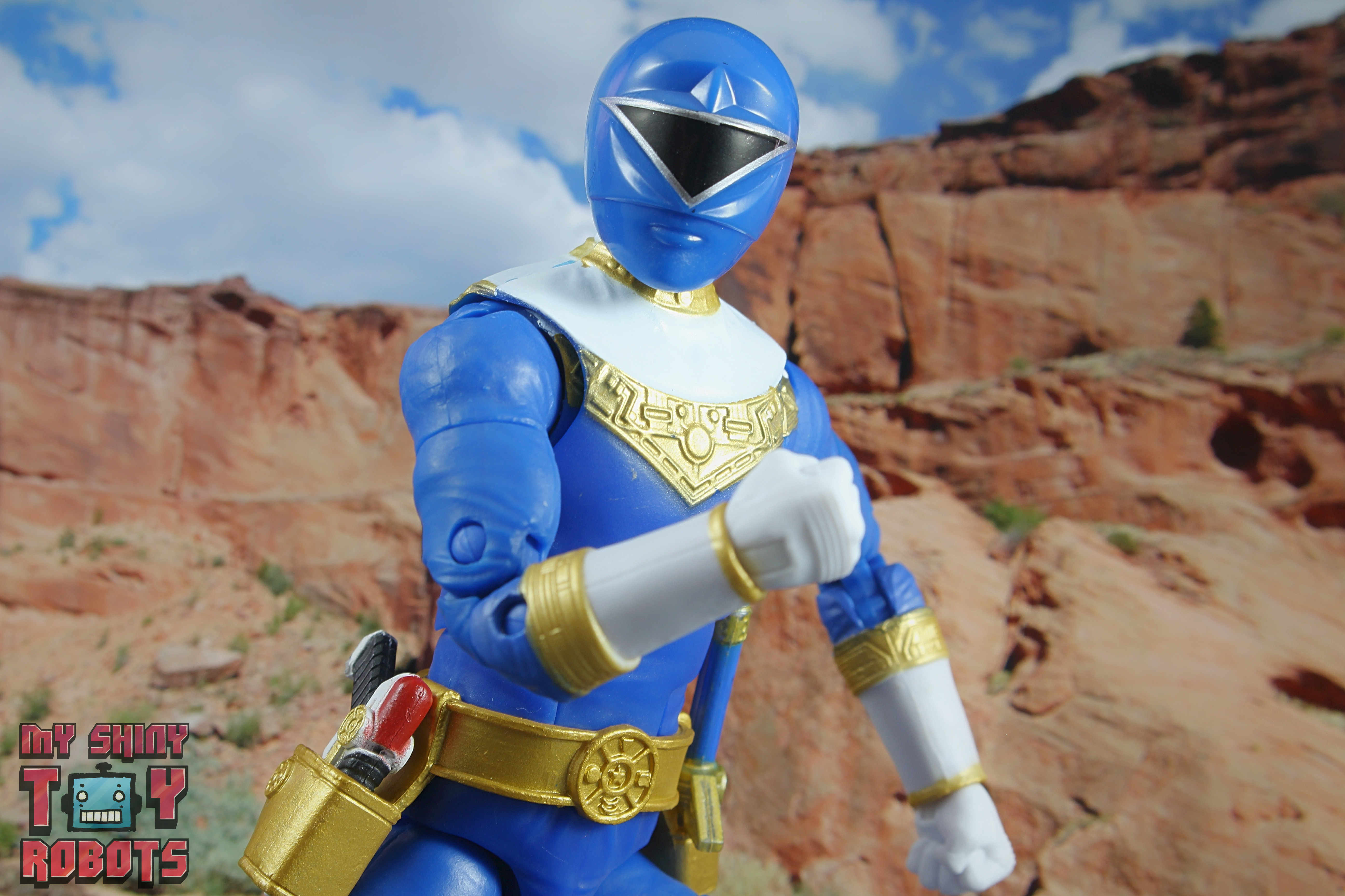 My Shiny Toy Robots: Toybox REVIEW: Power Rangers Lightning Collection ...