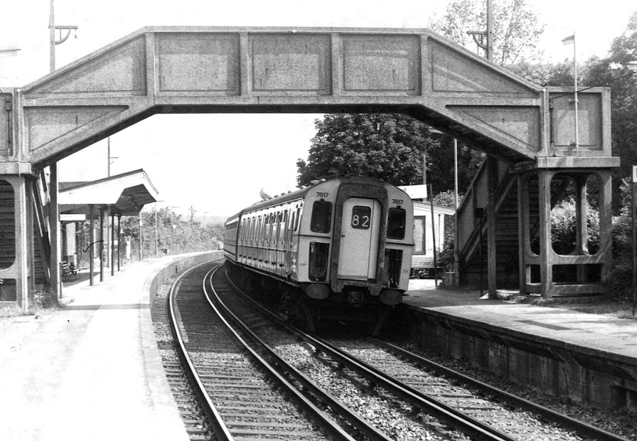 the rail thing: Rowlands Castle 1977