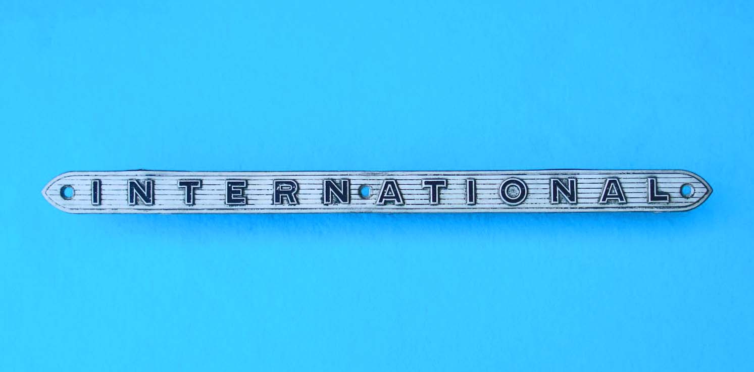 American Auto Emblems: INTERNATIONAL