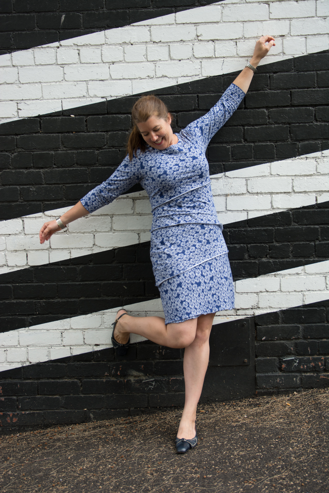 Bartacks and Singletrack: My Firework Shingle Dress and Giveaway Winner