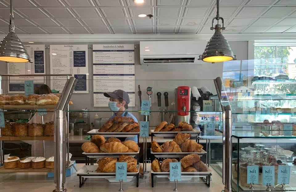 Pink Saturday Goes to the (Best) Bake Shop - Buttercup Counts her Blessings