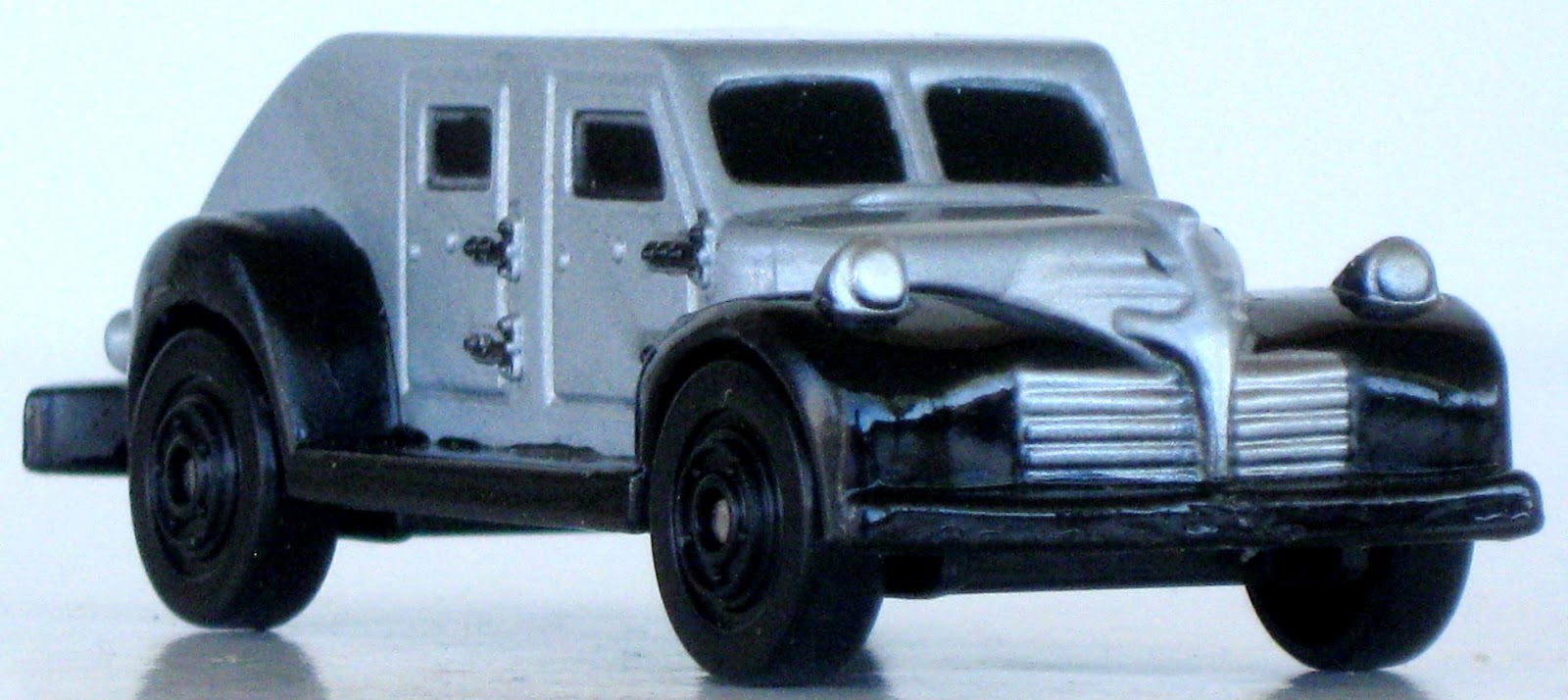 Toys and Stuff: Kenner 1996 #28896 Two-Face Armored Car
