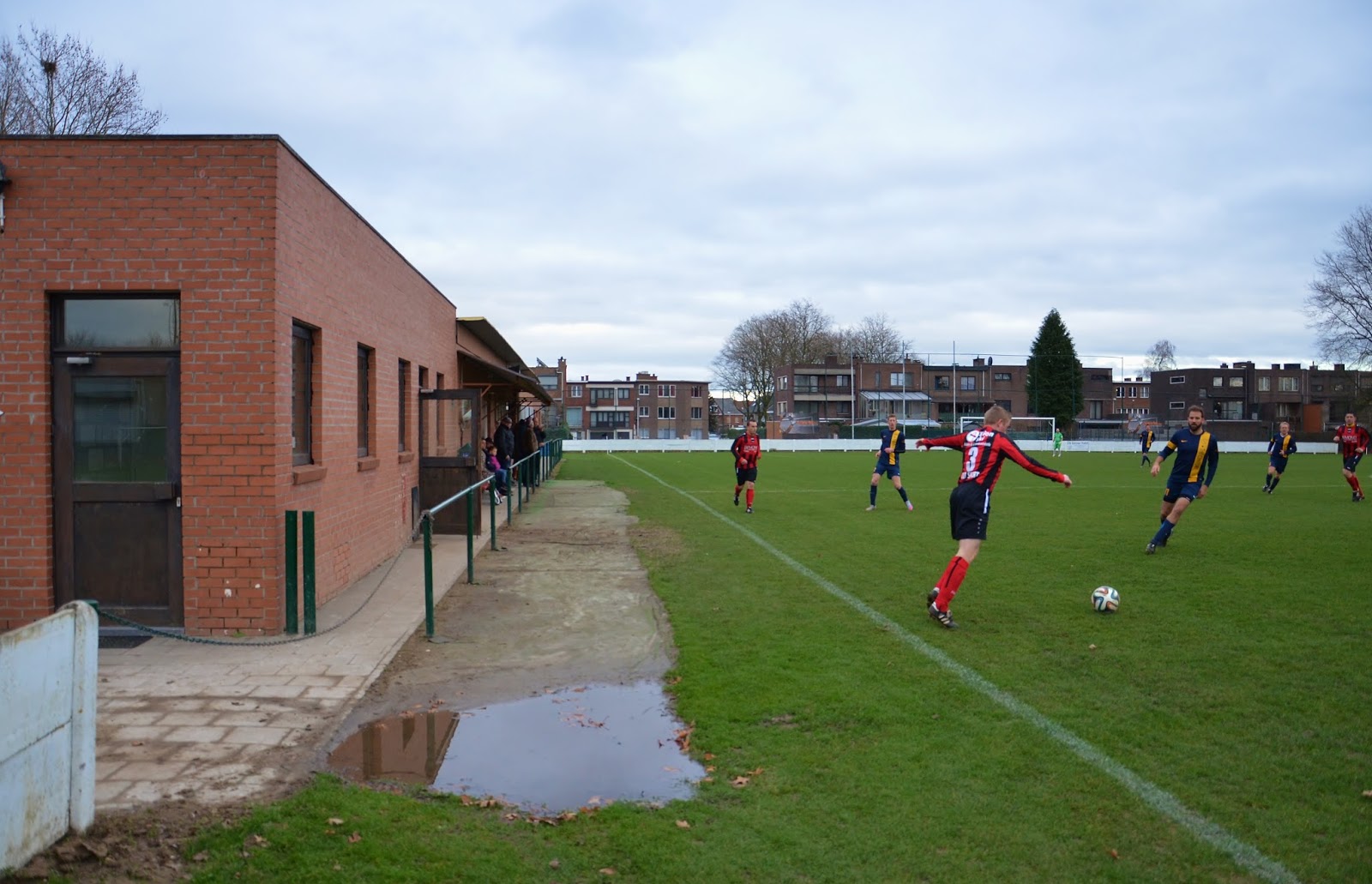 Extreme Football Tourism: BELGIUM: Runkst VV (1970-2014) / FC Century ...