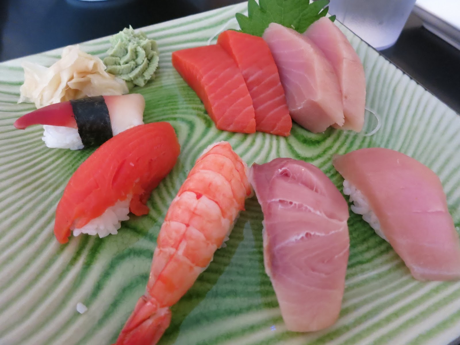 Sushi Main - Vancouver, Canada - chichicho~