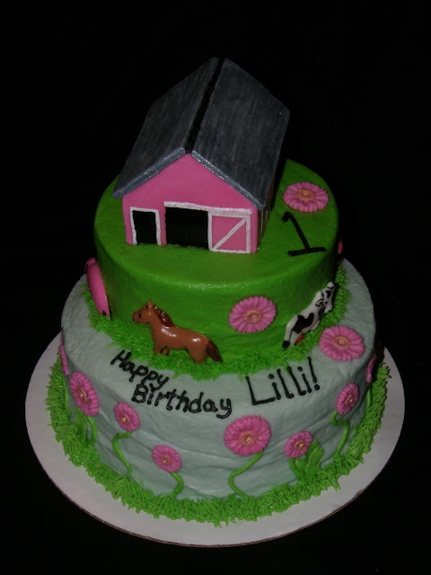 Mrs. Lydia's Kitchen: Girly Farm Cake