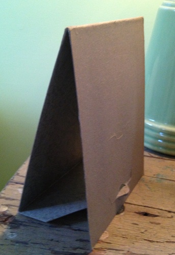 KayteeJanes House: Folding Paper Frames