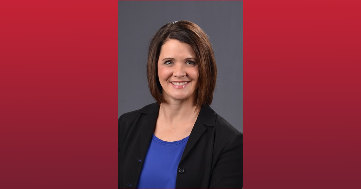 Bradley Named Outstanding Faculty of the Year