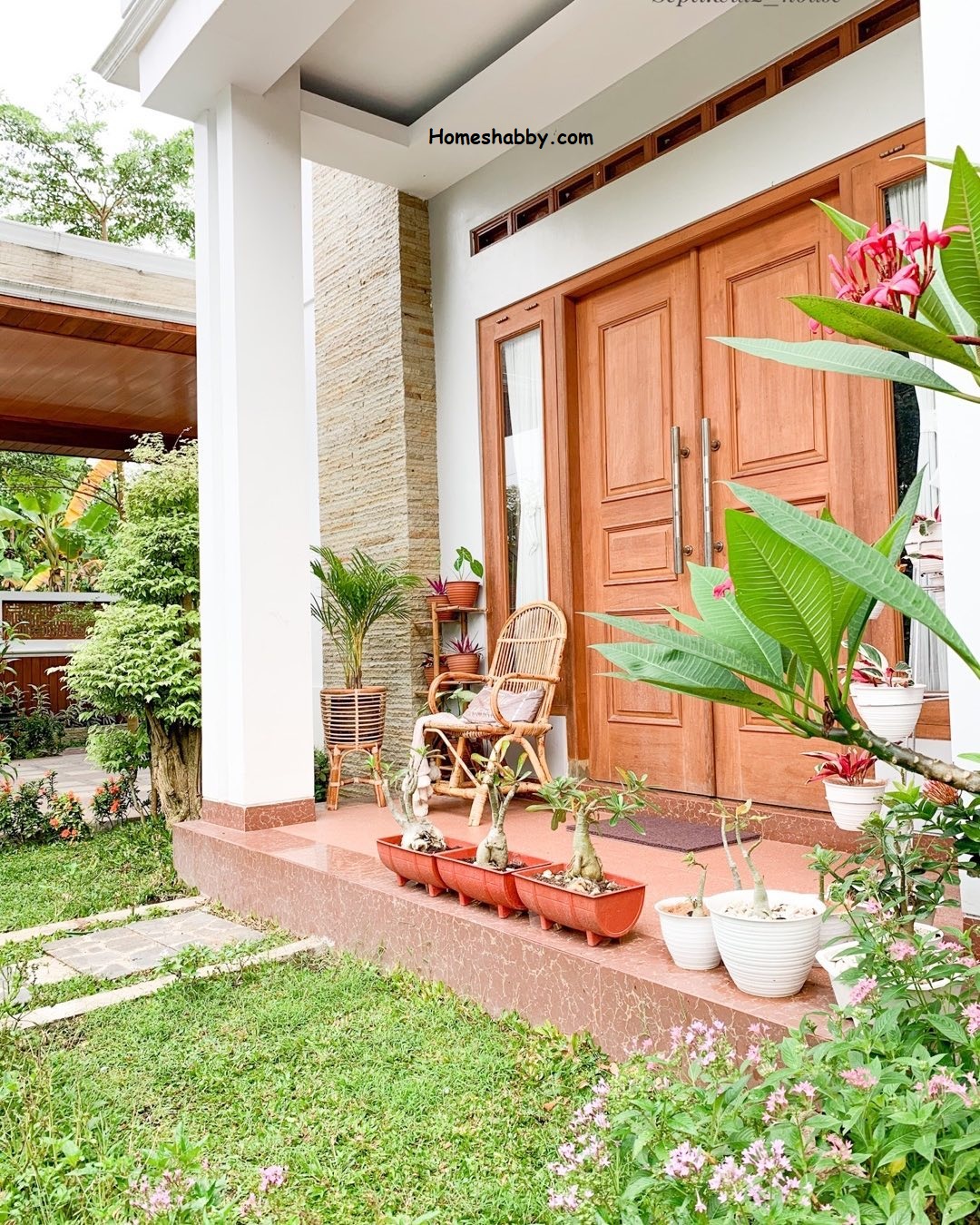 6 Desain Teras Rumah Modern Berbagai Ukuran ~ Homeshabby.com : Design ...