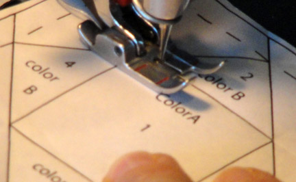 Needles 'n' Knowledge: Foundation Piecing: Square In A Square Tutorial