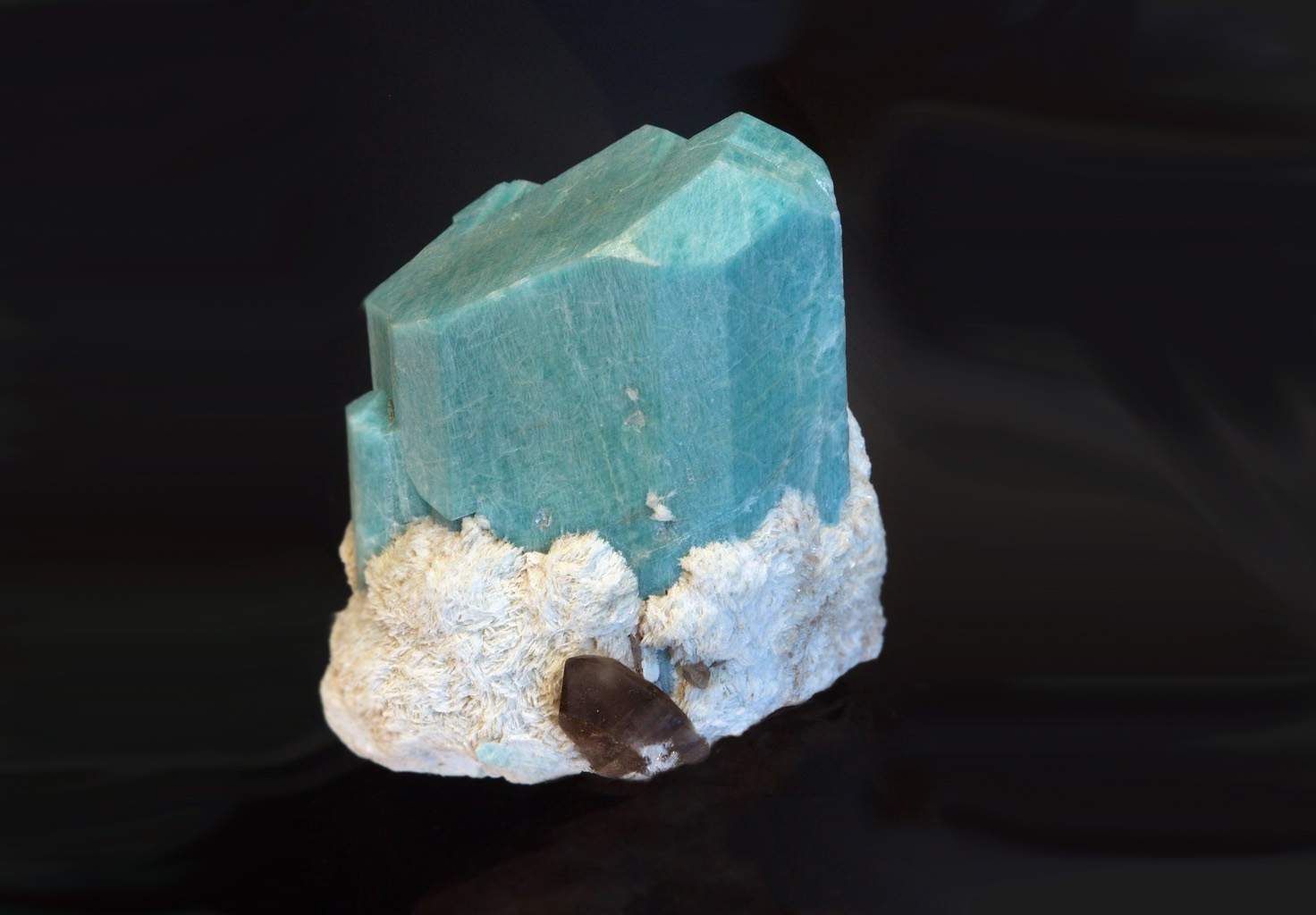 Scientists Discover New Forms of Feldspars - Geology In