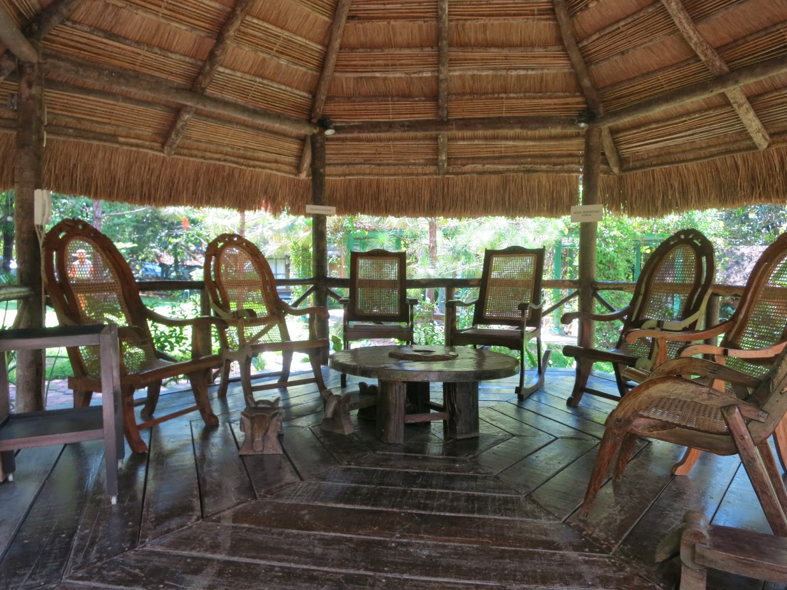 Splash of Yellow: Where to eat in Pampanga: Abe's Farm in Magalang