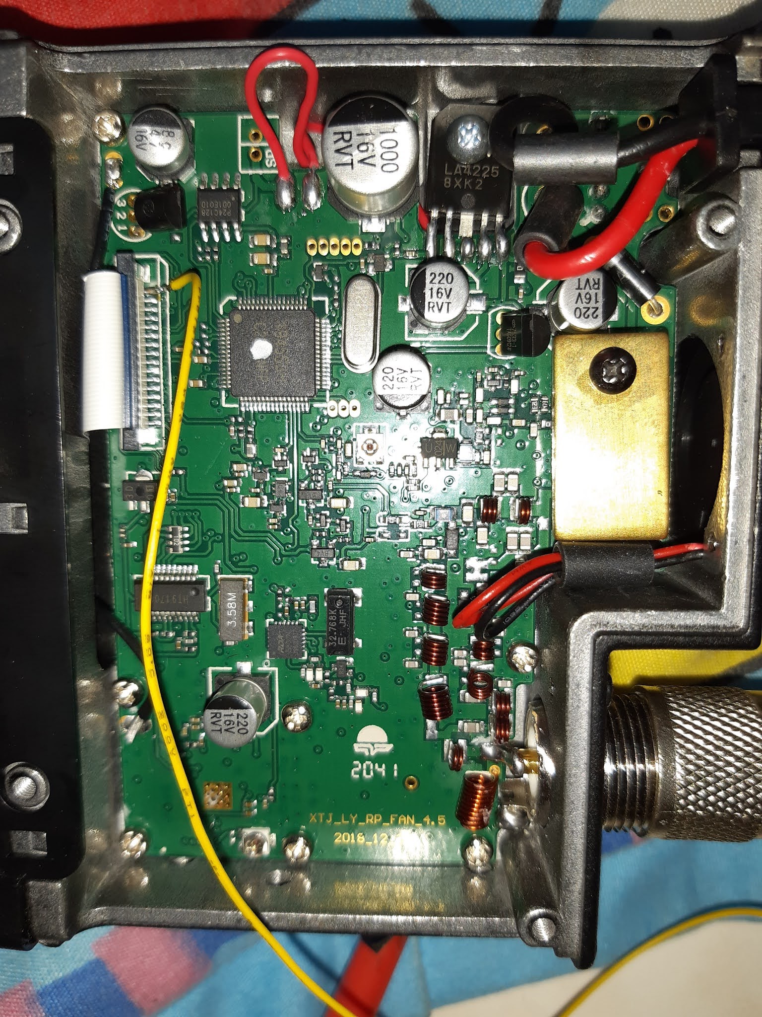 HOBBY RADIO COMMUNICATION REPEATER HT VHF/UHF: COS RADIO QYT KT 8900