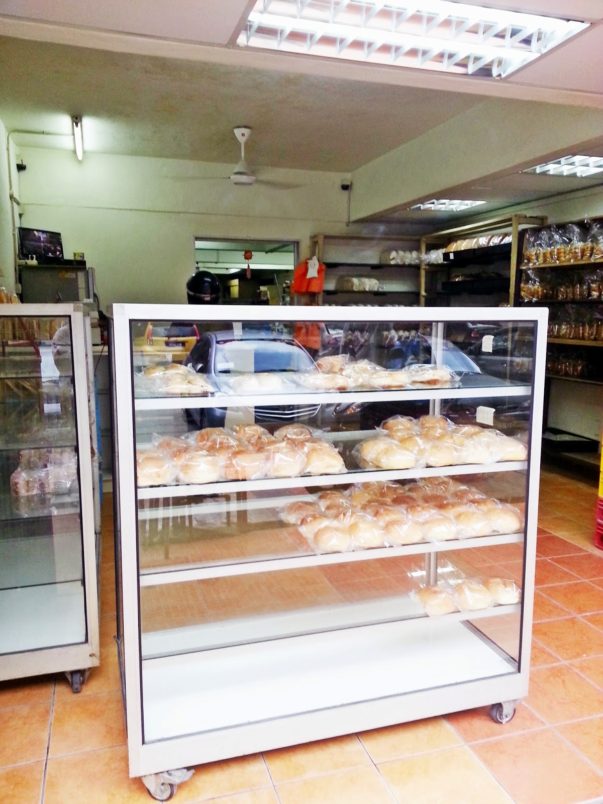 Venoth's Culinary Adventures: Kedai Roti Foo Chow (Foo Chow Trading ...