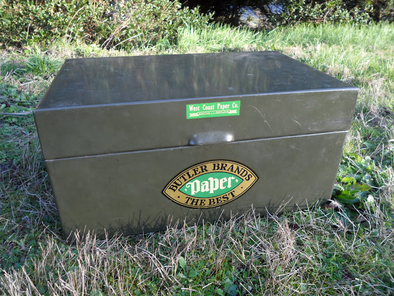 Four Bees: Vintage Metal Box, West Coast Paper Company, Butler Brands