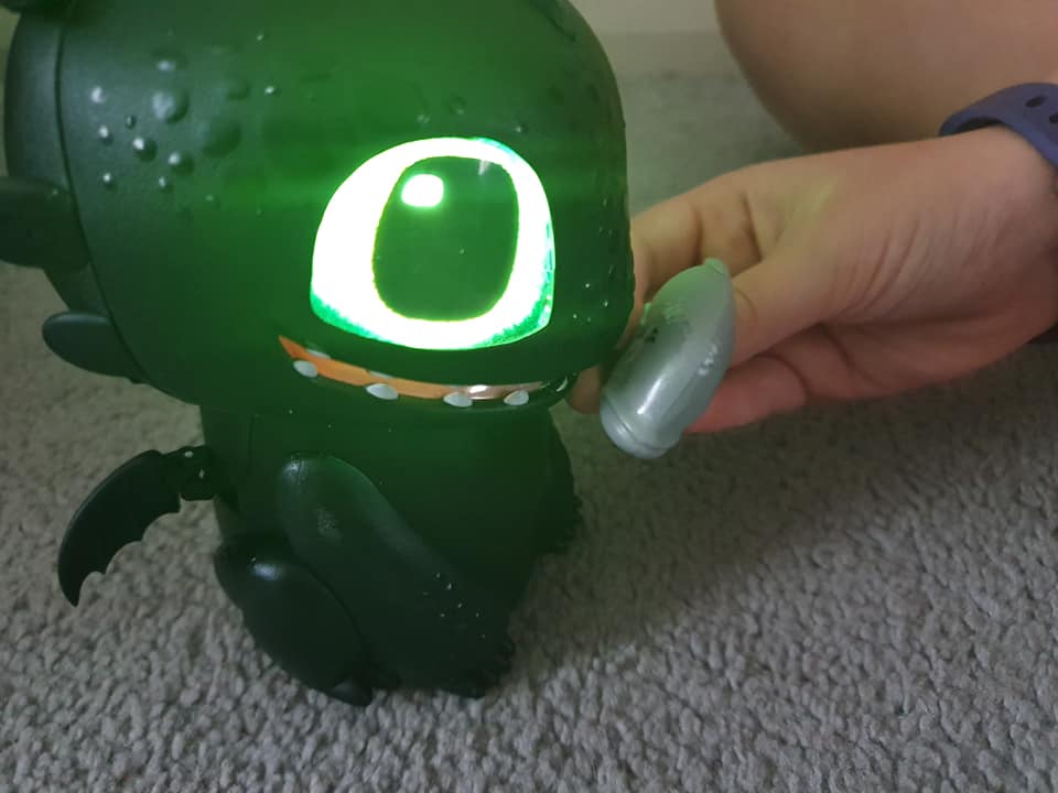 Brewtiful Fiction: Dreamworks Toothless Hatching Dragon - How to Train ...