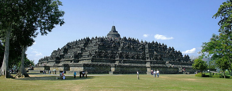 BOROBUDUR TEMPLE | Planeta Zone