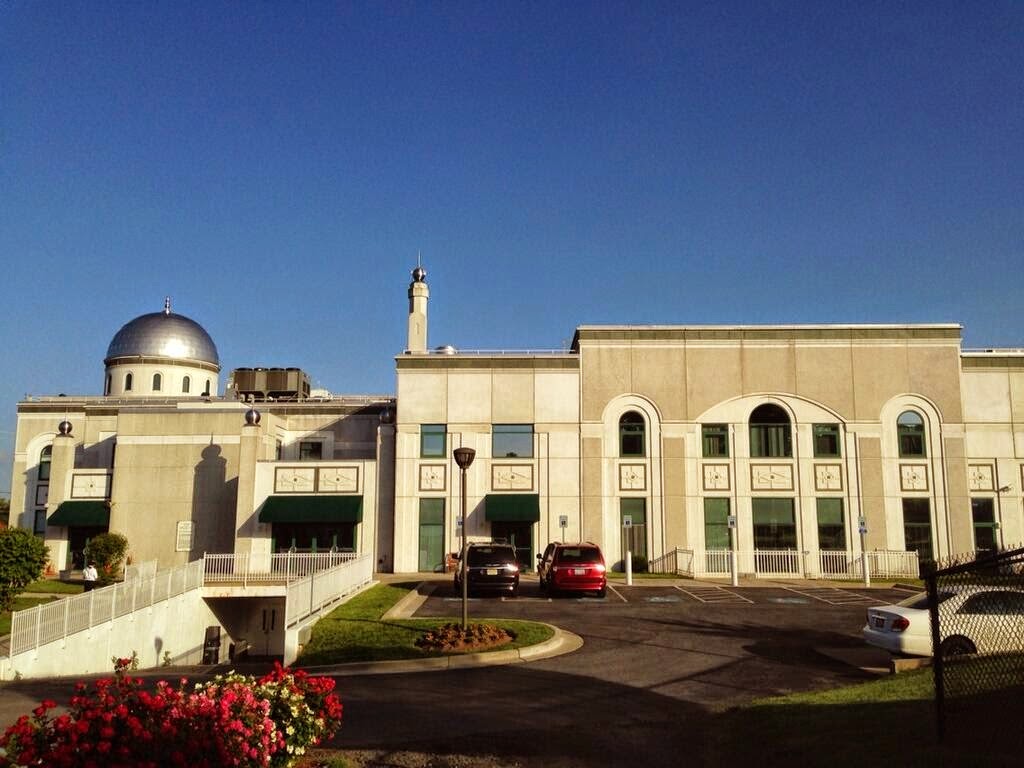 AHMADIYYA MOSQUE: Bait Ur Rehman - Silver Spring Maryland USA
