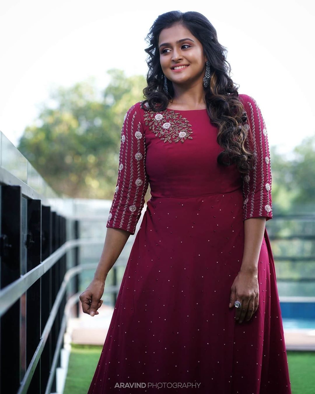 Actress Remya Nambeesan New Stunning Photo shoot Pics