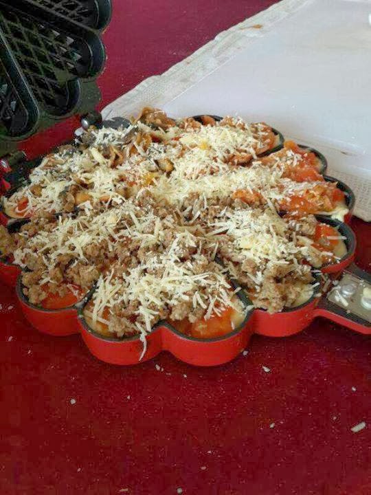 MARSHAENA COLLECTION: Guna waffer pan pun boleh buat pizza di rumah ...