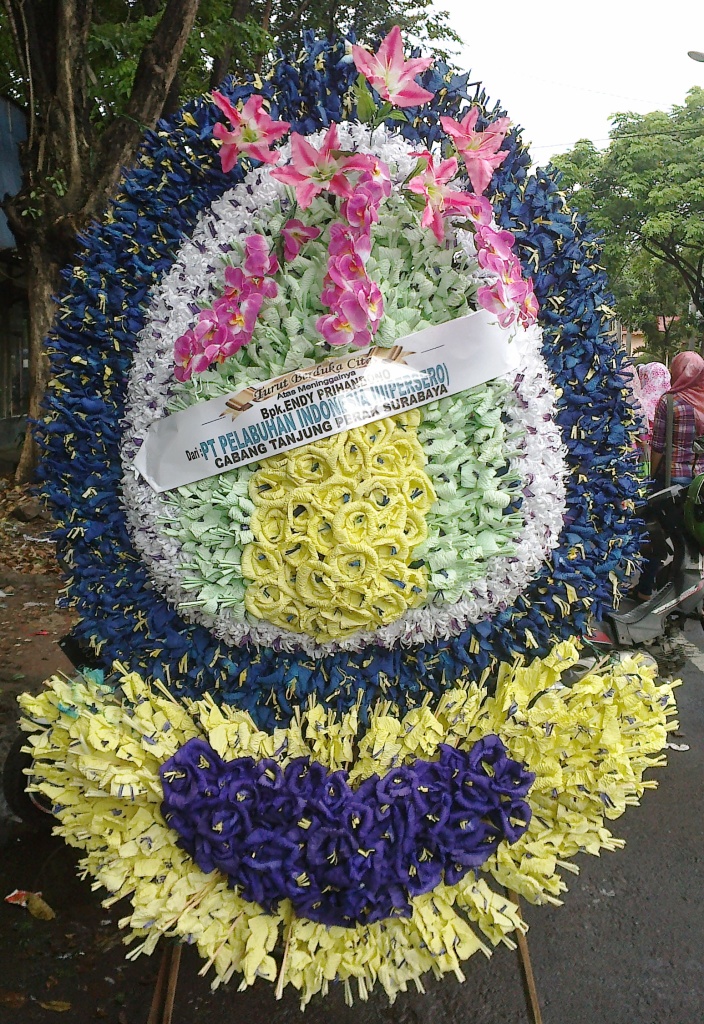 TOKO BUNGA LAMONGAN | Noor Florist: BUNGA KRANS ( Kertas )