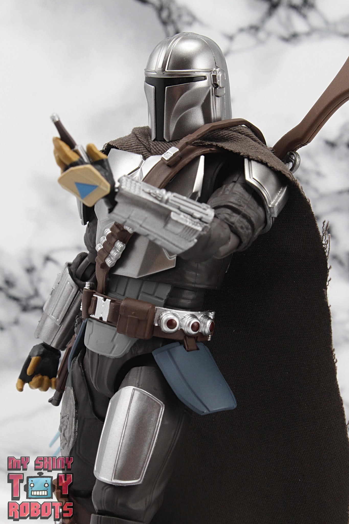 My Shiny Toy Robots: Toybox REVIEW: S.H. Figuarts The Mandalorian ...