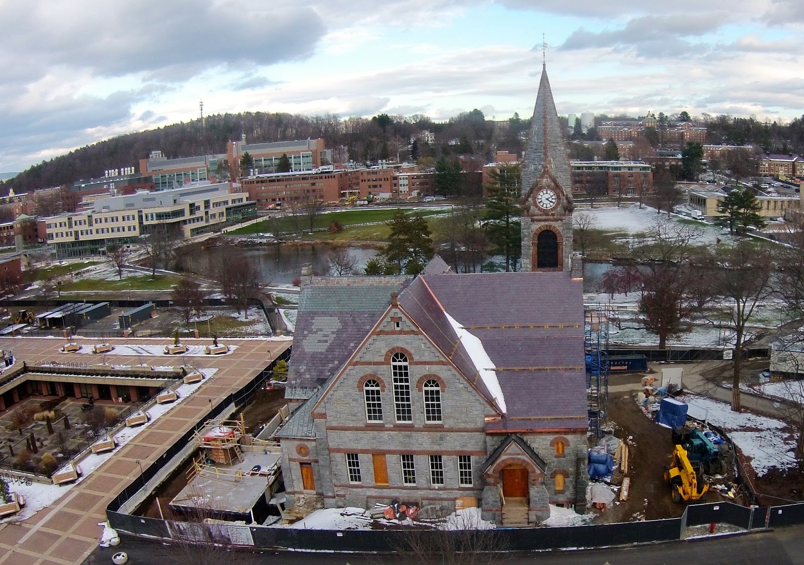 Only in The Republic of Amherst: Jones Library Architects Chosen