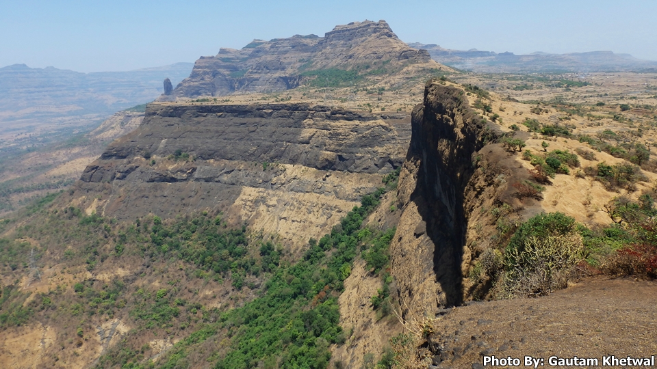 Treks around Thane and Mumbai: Naneghat, Junnar, Malshej Ghat, Maharashtra