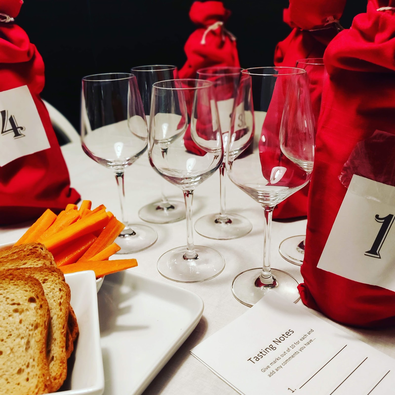 How to Throw A Wine Tasting Party On A Budget