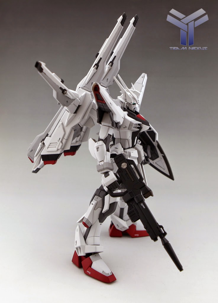 1/100 Akatsuki Gundam "Shiro"