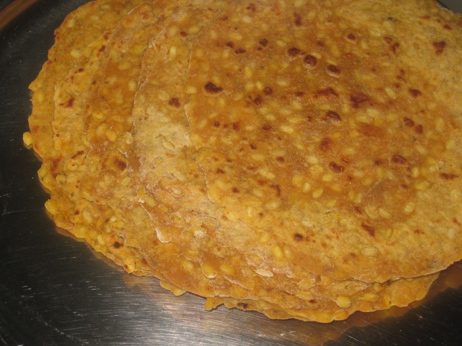 Yellow moong dal Tepla/Thepla