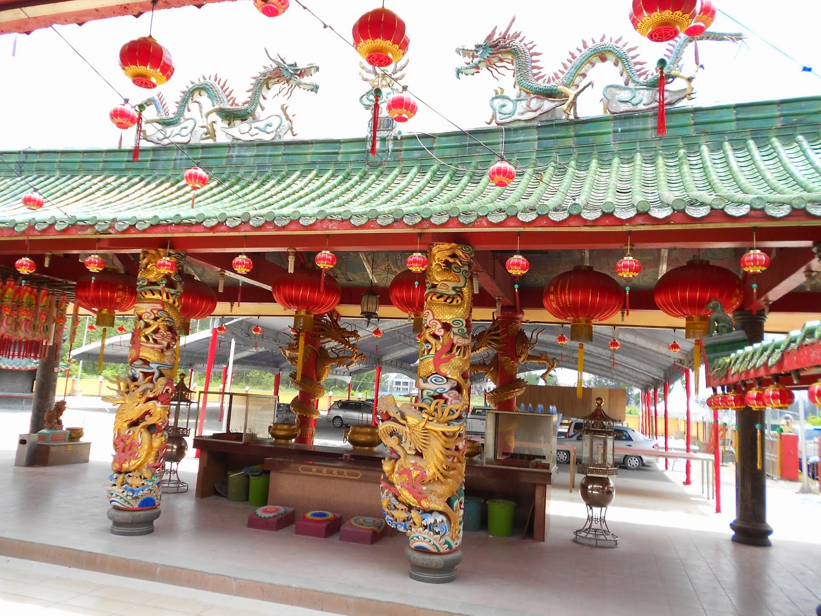 FREELITTLEBRAIN: Miri Tua Pek Kong Temple