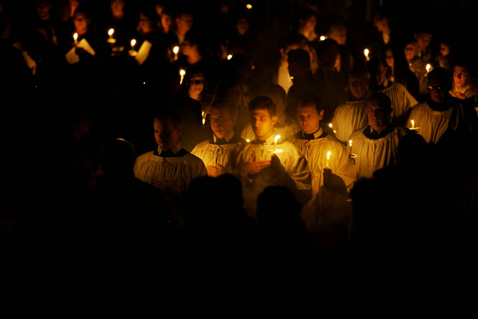 New Liturgical Movement: The Easter Vigil at the London Oratory