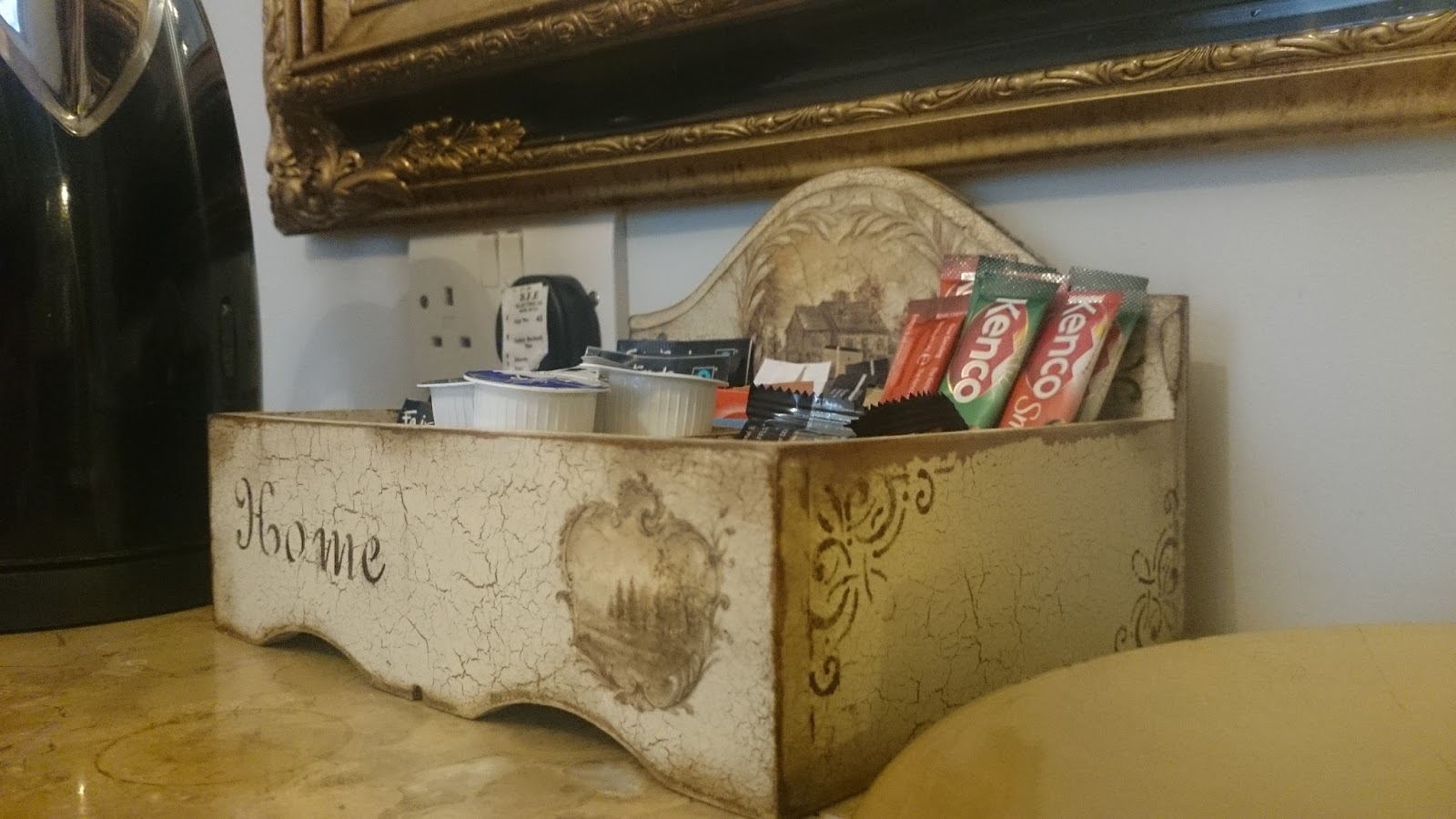 Decuberry Shabby Chic Rustic Vintage Furniture Art Deco Decoration: Tea ...