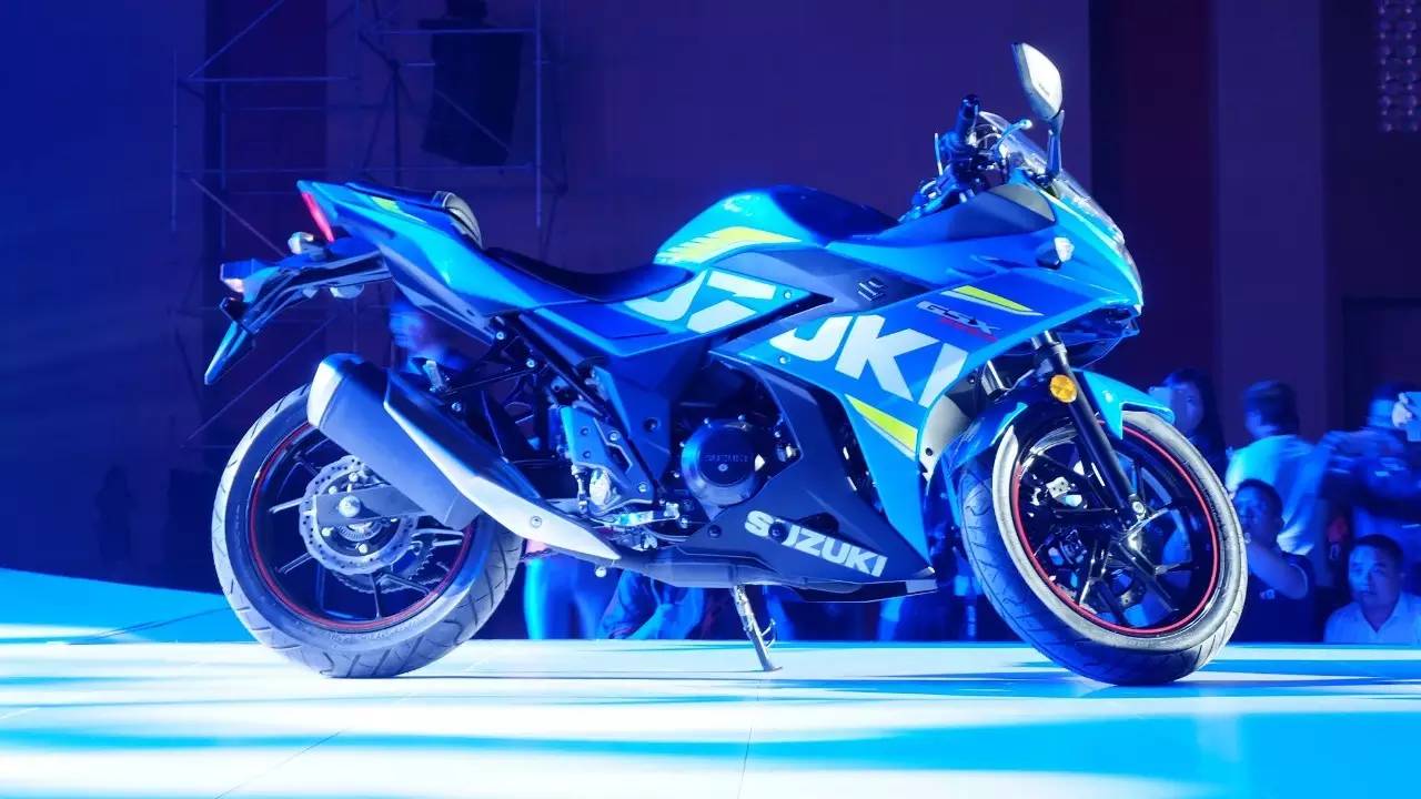 2017 Suzuki GSX R 250 (Gixxer 250) Revealed