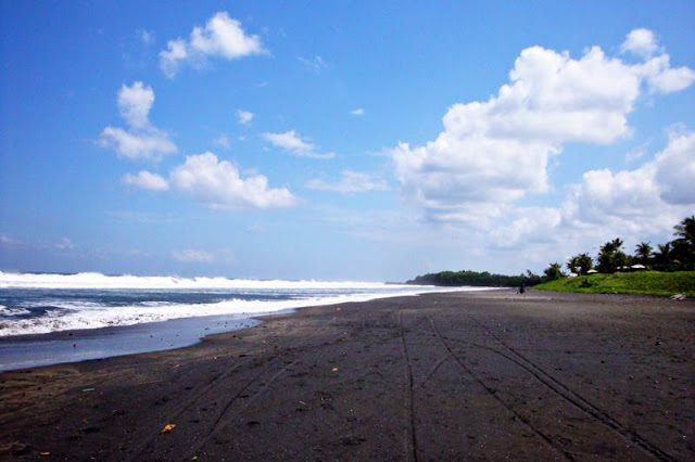 Pantai Kelating-Kabupaten Tabanan - Direktori Tempat Wisata