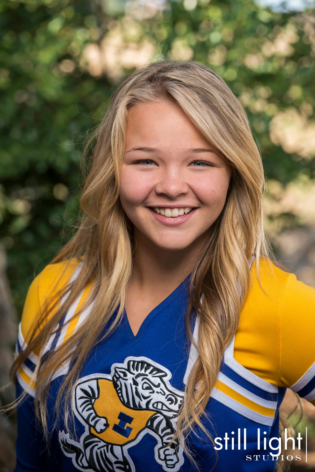 Still Light Studios: Lincoln High Cheerleaders Photoshoot