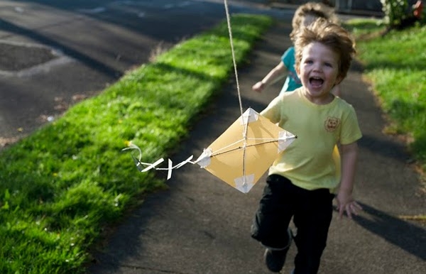 Simples Mestres: Como fazer uma pipa em 10 minutos