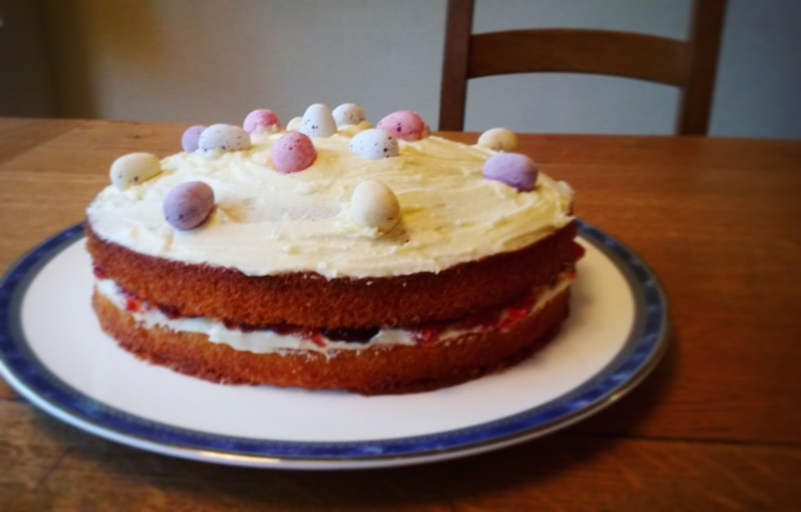 Clarey's Cake Creations: Happy Easter! Mini Egg Victoria Sponge Cake