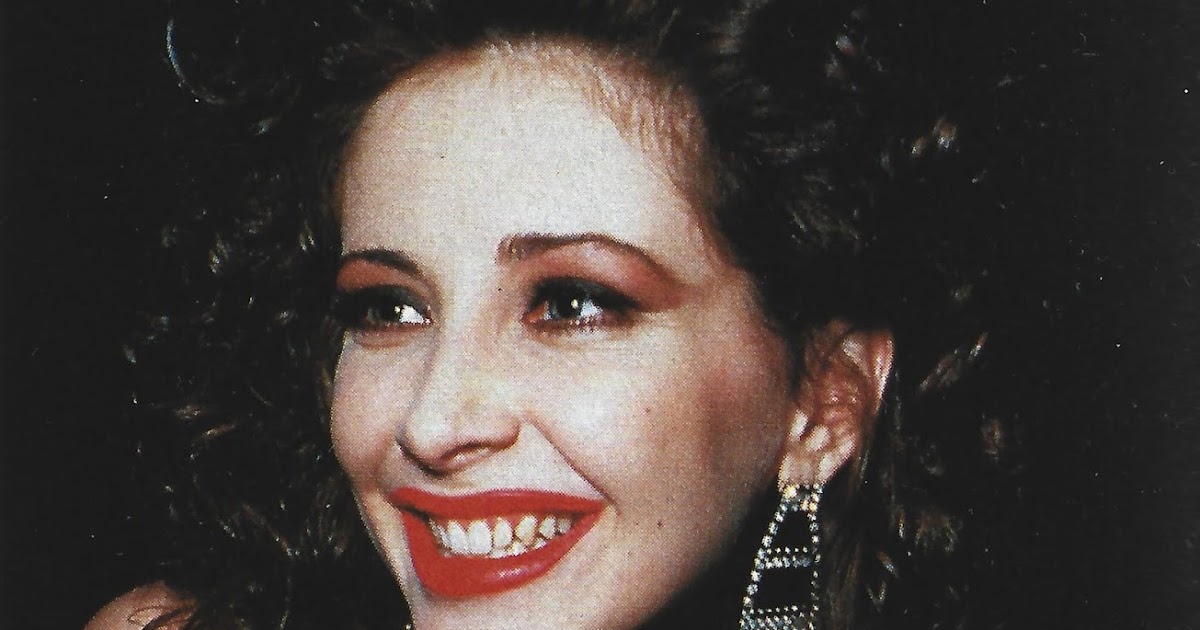 Movie Star 90s: Francesca Dellera is an Italian actress and model