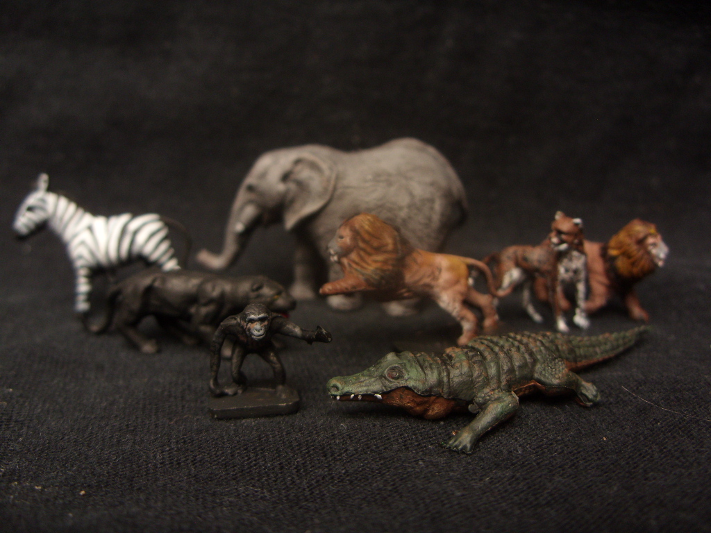 Airfix - Tarzan Figures | planetFigure | Miniatures