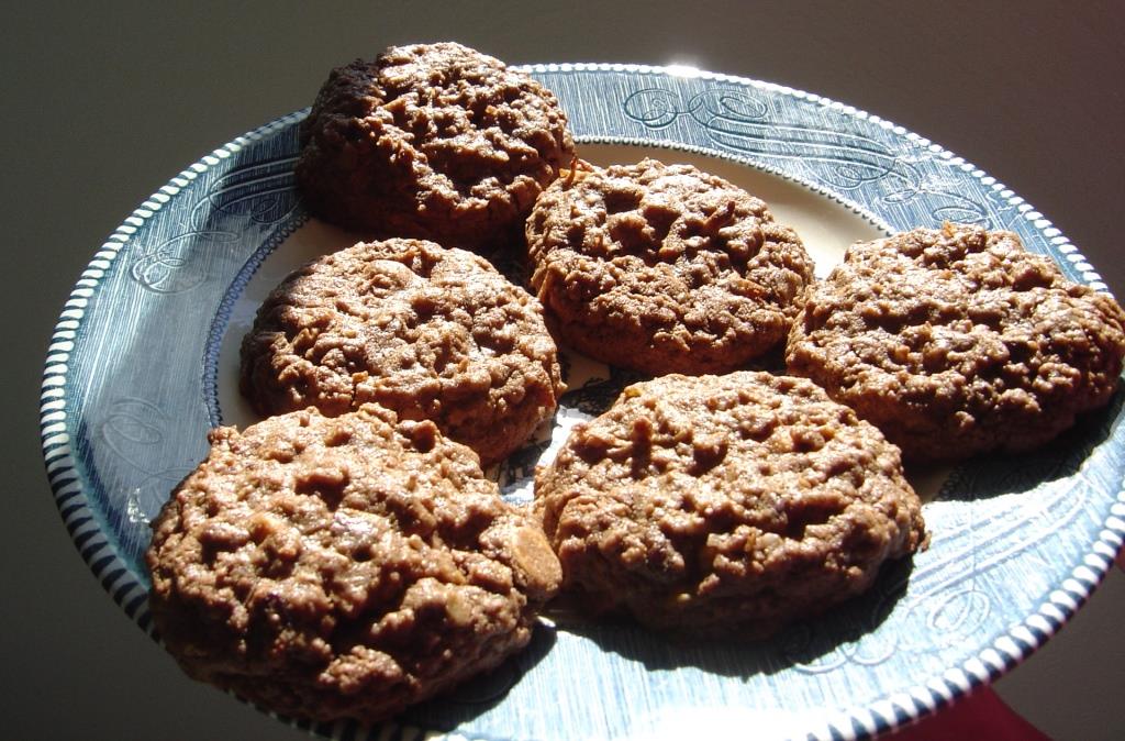 Chip-a-Roos + Baker’s Secret Colored Cooking Gadgets Review - Beauty ...