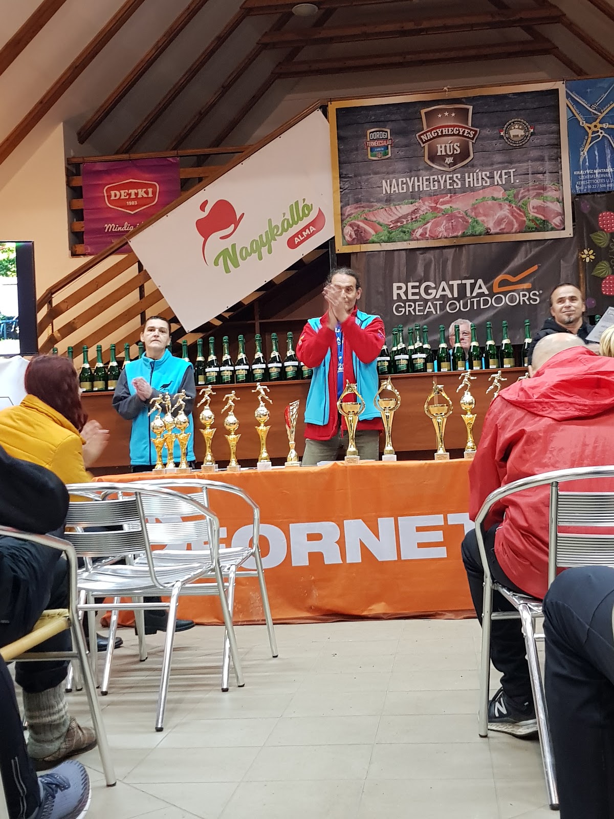 Von Kurzstrecke bis Ultralanglauf: EMU 6 Day World Trophy