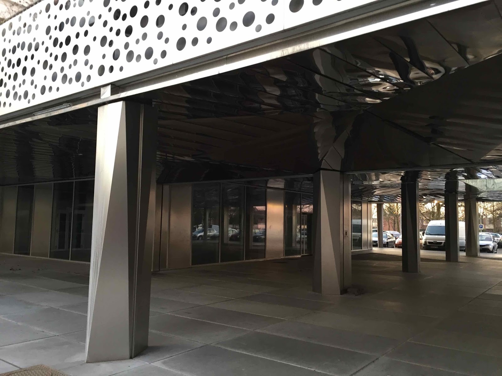 Henri Chomette, architecte (1921 - 1995): Résidence Europe Mons