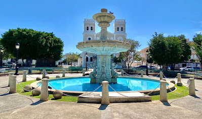 Things we did today...: A Tour of Museo Casa Cautiño en Guayama