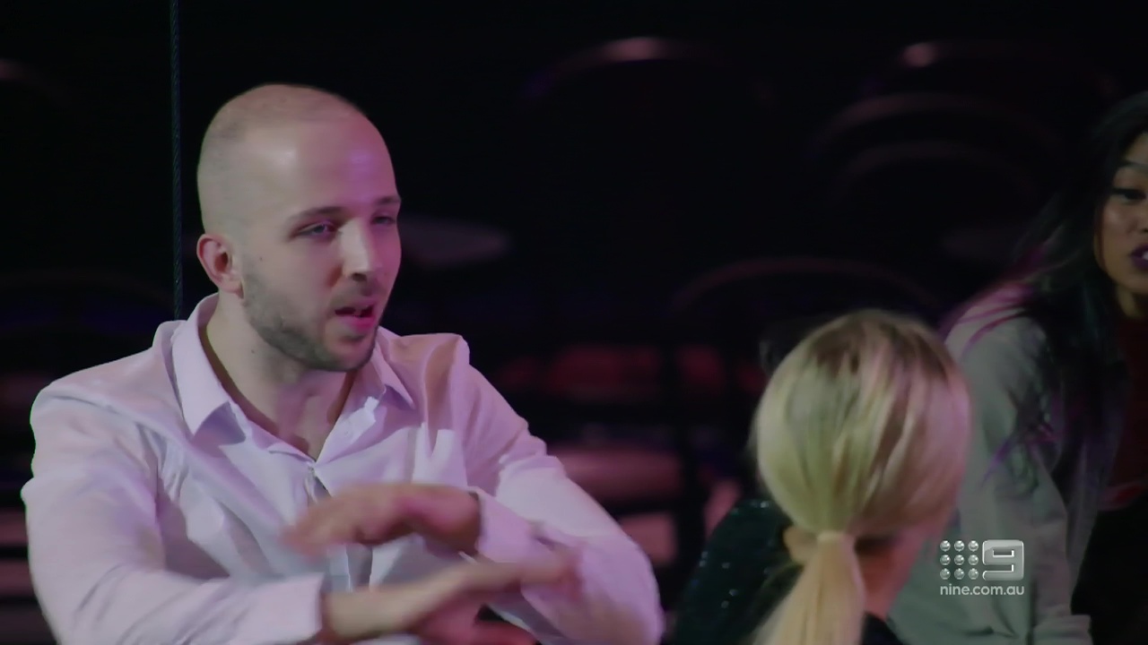 ausCAPS: Alexander Wojno shirtless in Beauty And The Geek Australia 7 ...