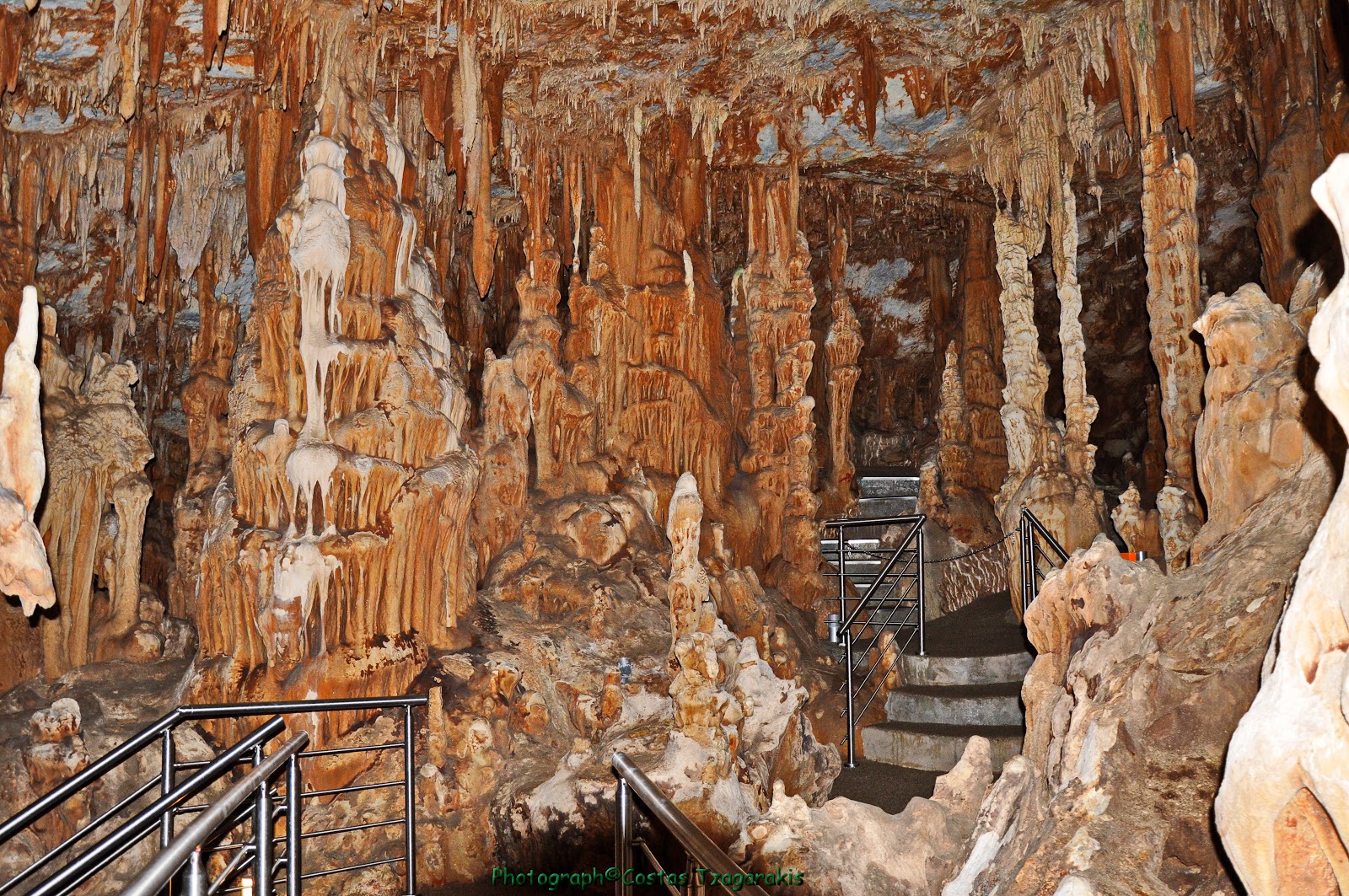 Nature Digital : The cave at Peania, Attica, Greece. Το σπήλαιο ...