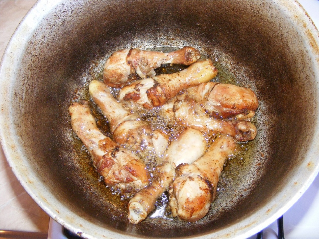 Ciocanele de pui la ceaun | Preparatedevis.ro